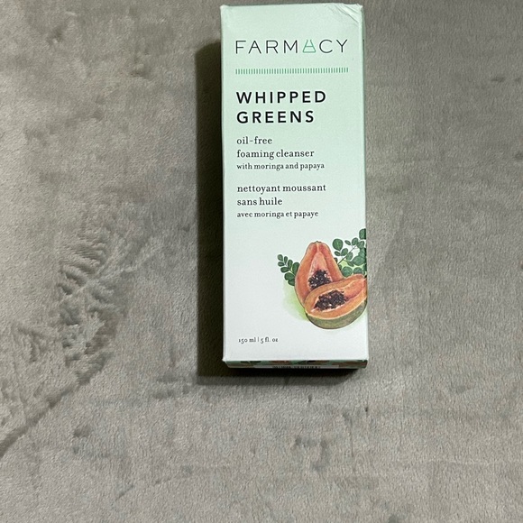 Farmacy | Skincare | Farmacy Whipped Greens Oilfree Foaming Cleanser ...